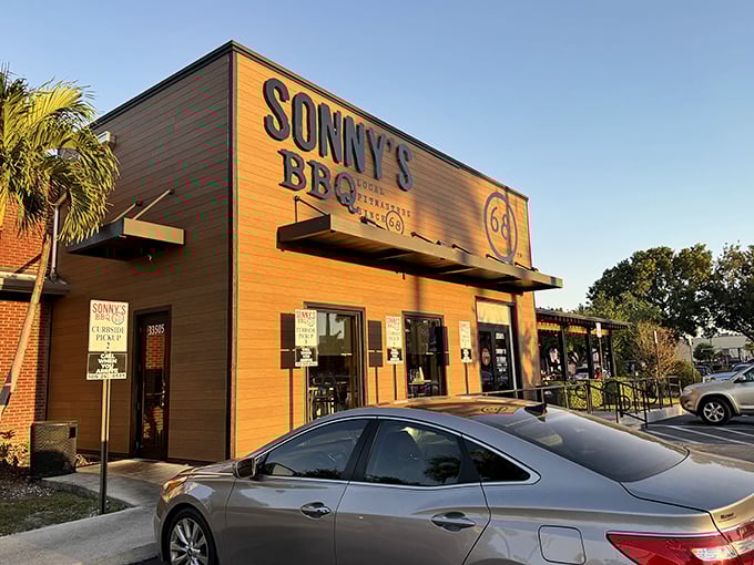 The wooden façade of Sonny's BBQ in Homestead stands like a beacon to hungry travelers, promising smoky delights within those unassuming walls.