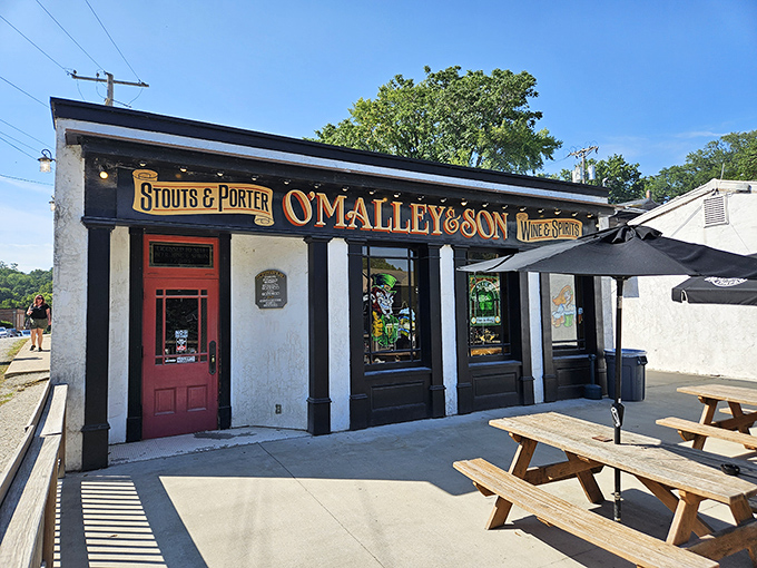 The unassuming storefront of O'Malley's belies what lies beneath – an Irish pub experience that feels like stepping into Dublin's best-kept secret.