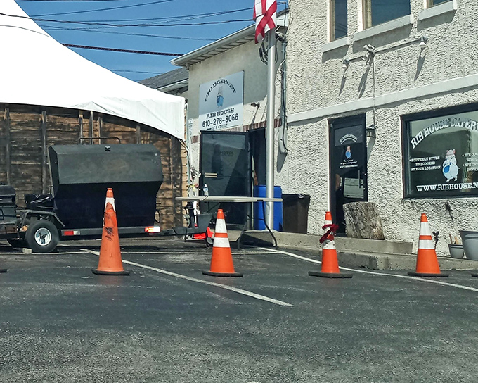 The unassuming exterior of Bridgeport Rib House speaks volumes about authentic BBQ joints—the best ones rarely dress to impress, they let the smoke do the talking.
