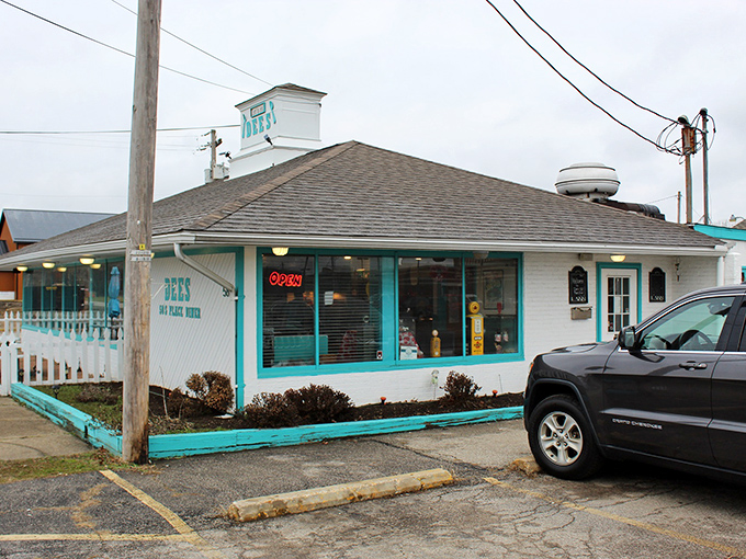 The classic white building with turquoise trim stands like a beacon of breakfast hope on a perfect Ohio day – a time capsule waiting to feed you.