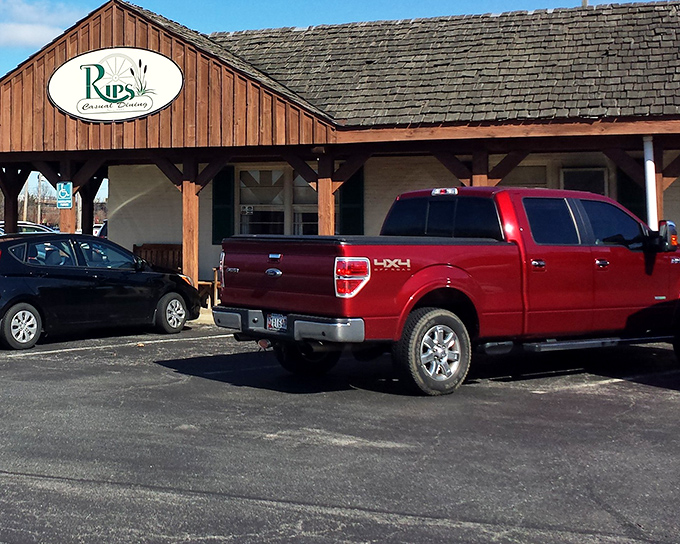 The unassuming exterior of Rips Country Inn stands like a delicious secret, waiting to be discovered by those wise enough to look beyond fancy facades.