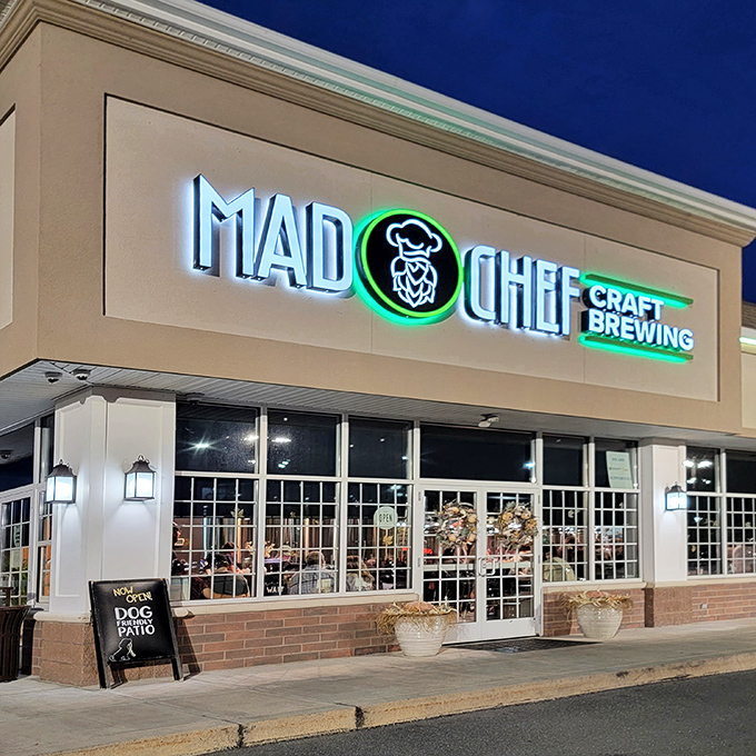 Mad Chef's unassuming strip mall exterior hides a culinary wonderland within—like finding a Michelin star chef working from your neighbor's garage.