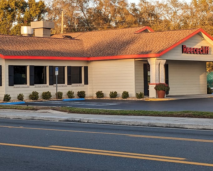 Those rocking chairs aren't just for show—they're for the inevitable wait when half of Lakeland decides they need pancakes at the same time.
