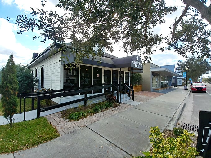 The navy blue awning of Buttermilk Bakery stands like a beacon of carb-laden hope against the Florida sky. Simple, unassuming, yet promising delicious treasures within.
