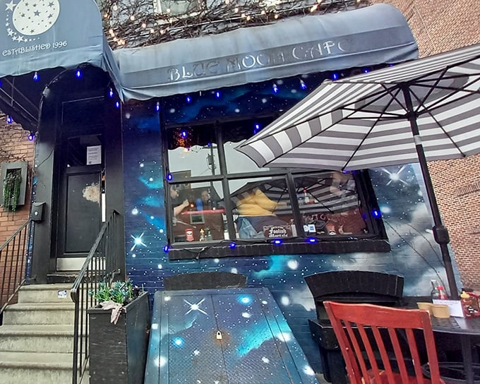 Blue Moon's cosmic-themed exterior isn't just Instagram bait—it's a promise of breakfast that's truly out of this world.