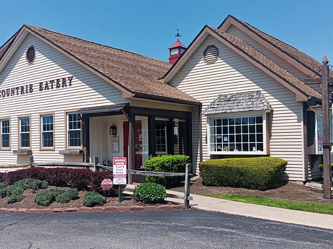 The Countrie Eatery's unassuming exterior promises what fancy restaurants often can't deliver – honest food that speaks directly to your soul.