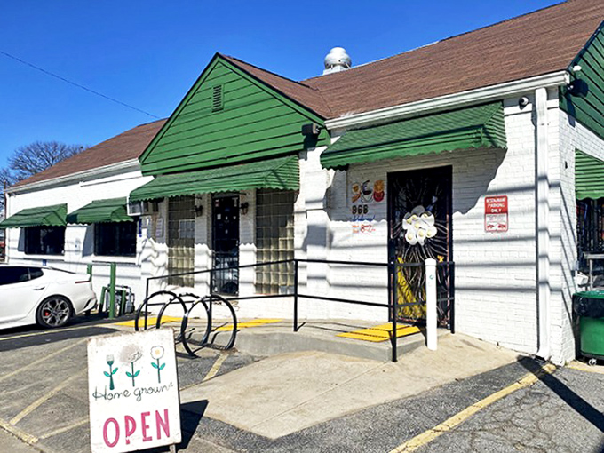 The little green house on Memorial Drive isn't trying to be fancy—it's too busy perfecting breakfast magic that keeps Atlantans coming back for more.