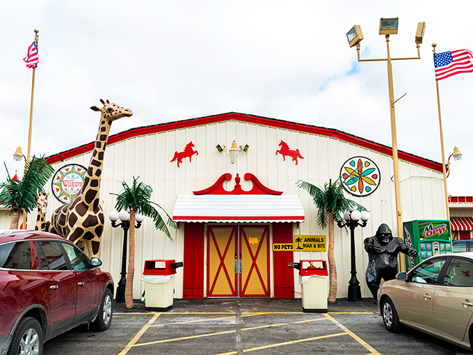 The unassuming exterior of Medina Antique Mall hides a universe of treasures inside, like finding the Tardis of vintage collectibles in Ohio.