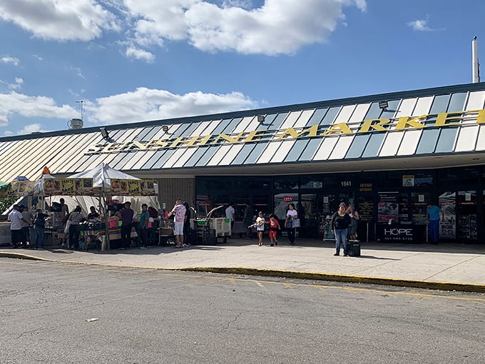 The unassuming exterior of Sunshine Flea Market hides a treasure trove within, like finding a Picasso at your neighbor's garage sale.