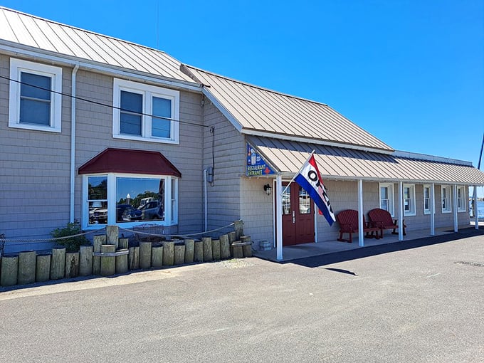 This unassuming waterfront gem proves that the best seafood joints never need flashy facades to draw crowds.
