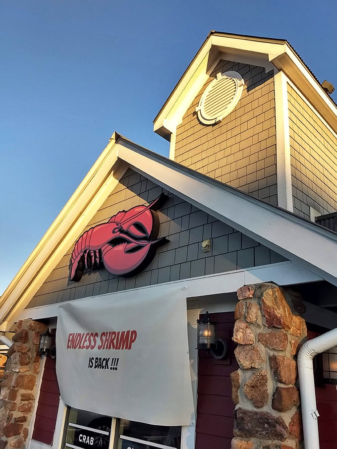 The unassuming exterior that houses seafood dreams - sometimes the best treasures hide in plain sight.