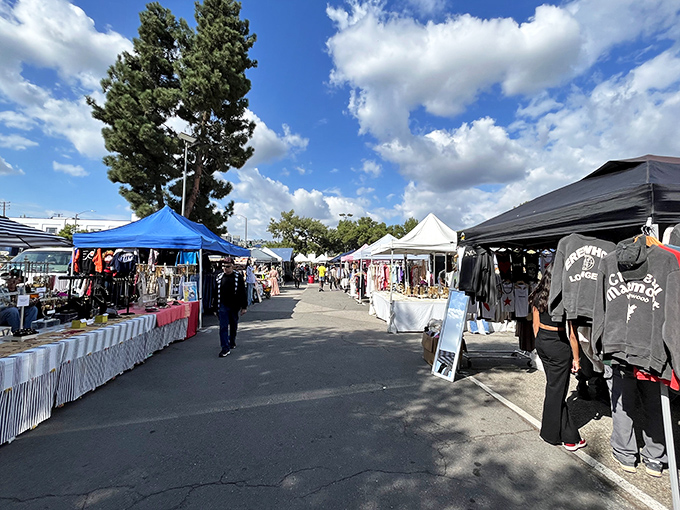Rows of white tents under California blue skies – the Melrose Trading Post transforms an ordinary school parking lot into a treasure hunter's paradise every Sunday.