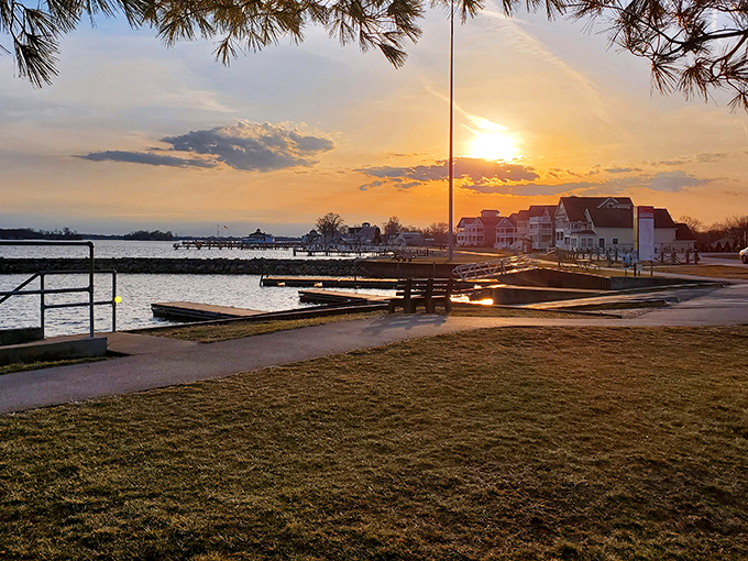 Sunsets at Buckeye Lake don't just happen—they perform. Nature's own light show reflecting off the water while boats return to harbor.