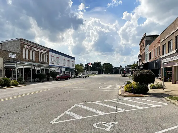 Downtown Rantoul greets visitors with classic Midwest charm and a sky that puts on a better show than Broadway – all without the big-city price tag.