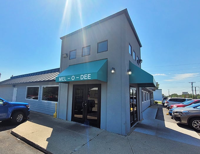 The unassuming exterior of Mel-O-Dee belies the culinary treasures within. That teal awning has welcomed hungry Ohioans for generations.