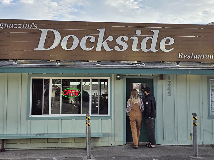 The seafoam-colored exterior of Tognazzini's welcomes you like an old friend who happens to know where all the best fish hang out.
