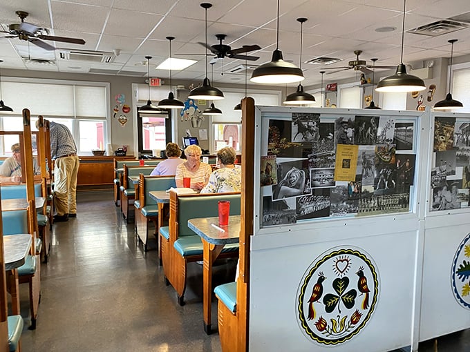 The best diners are community theaters where regulars perform the daily ritual of breaking bread and sharing news.