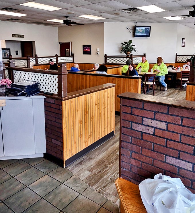 Booths designed for lingering conversations and second coffee refills—where local news is exchanged and weekend plans are hatched.