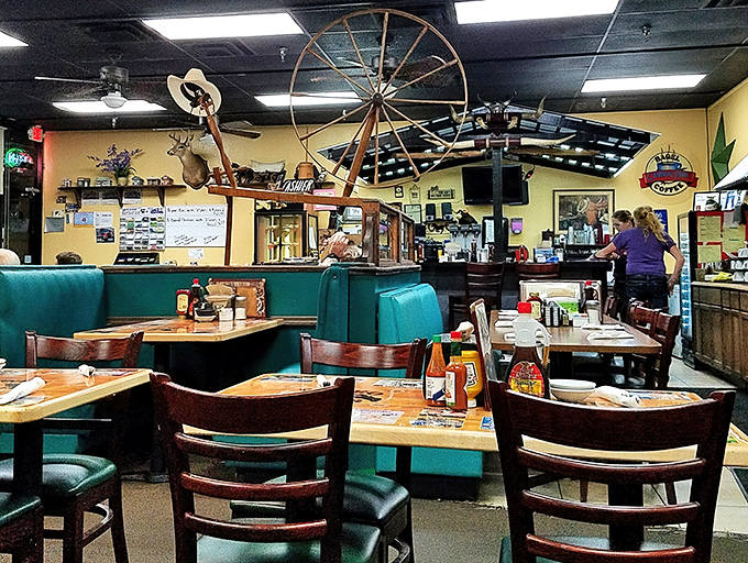 Western-themed décor including wagon wheels and longhorns creates an atmosphere that's part Florida, part frontier, and entirely welcoming.