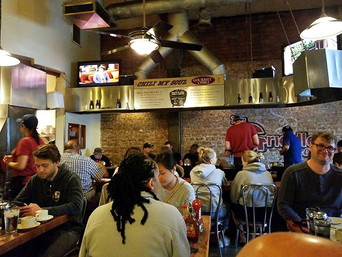 Weekend mornings at The Griddle: where diverse Angelenos unite in the democratic pursuit of spectacular breakfast and strong coffee.