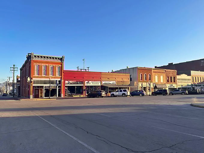 The classic small-town feel of Neosho's main street offers a glimpse into a simpler time when life—and living costs—were more manageable.