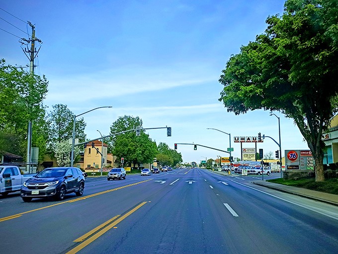Wide streets and blue skies define Yuba City, where affordable California living doesn't require coastal compromises.