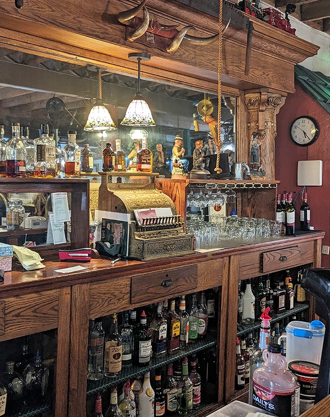 A bar that feels like it belongs in a Western—minus the saloon fights, plus all the charm. History and hospitality poured in equal measure.