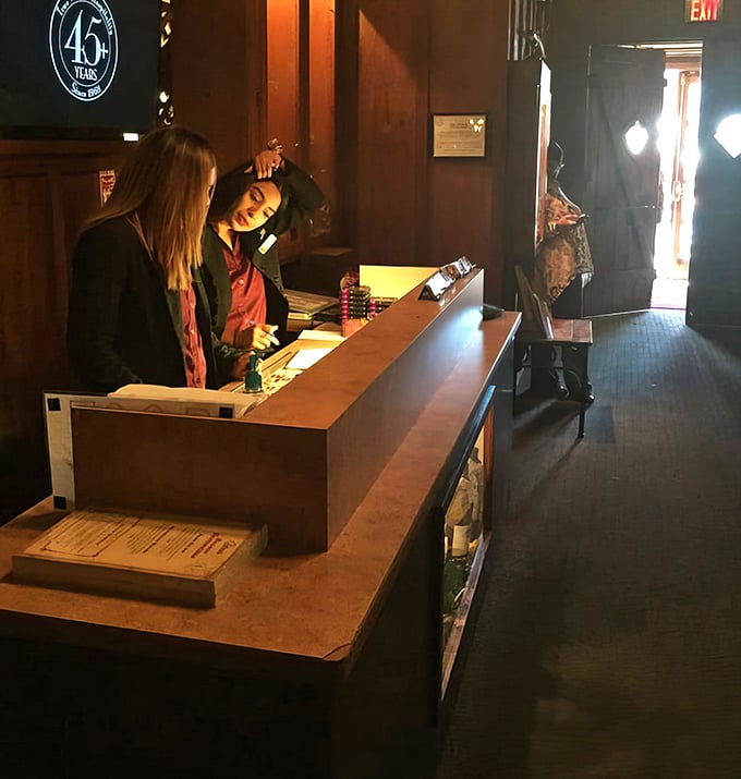 The host stand welcomes you into beef paradise with the warm glow that says, "Your diet starts tomorrow."