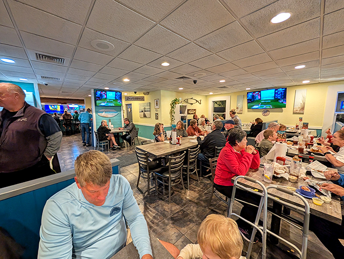 A packed house is the best review any restaurant can get. Where locals and tourists unite in the universal language of "pass the hushpuppies."