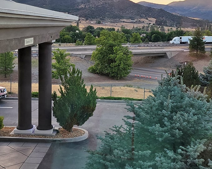 Modern convenience meets mountain views at Yreka's edge. Even the highway looks peaceful with those Siskiyou mountains standing guard.