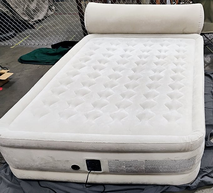 Sleep like royalty on a pauper's budget. This air mattress awaits its next adventure, from guest room solution to camping luxury.