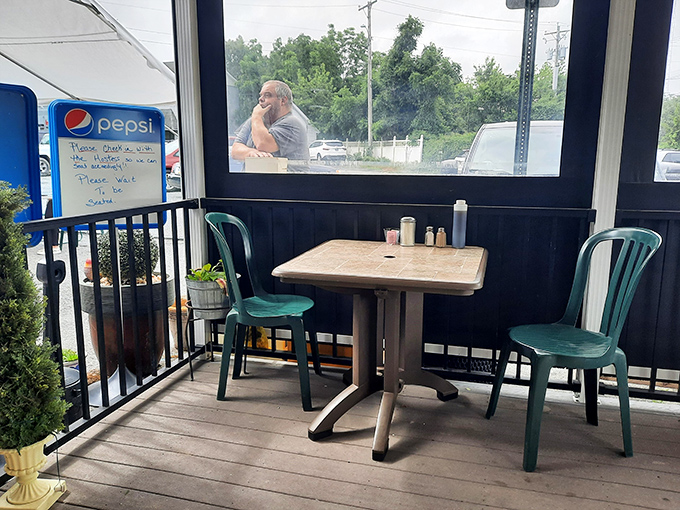 Al fresco dining, Delaware-style. This covered outdoor area offers fresh air with your fresh coffee—the perfect compromise for those who want nature but also want breakfast.