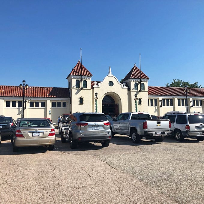 The iconic market building welcomes weekend warriors. These parking spots fill before sunrise with shoppers ready for retail adventure.