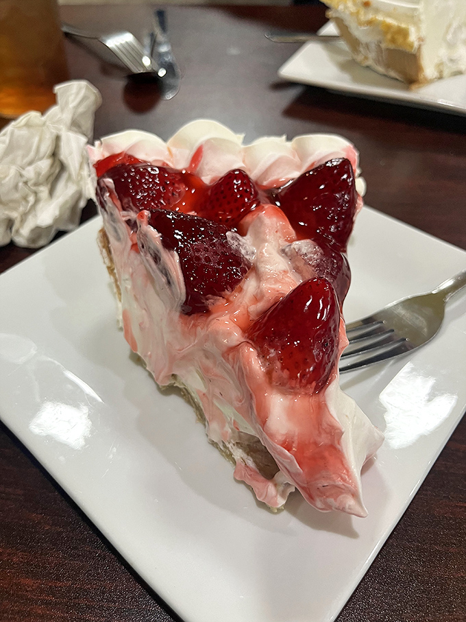 Strawberry cream pie that doesn't just satisfy your sweet tooth—it makes your sweet tooth write thank-you notes to your taste buds.
