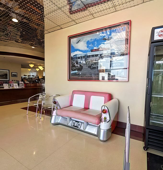 That vintage car booth isn't just seating – it's a time machine to breakfast paradise.