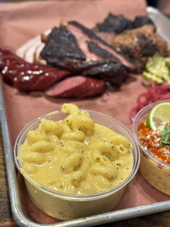 This isn't ordinary mac and cheese—it's a creamy, dreamy Hatch chile masterpiece that deserves its own Instagram account.