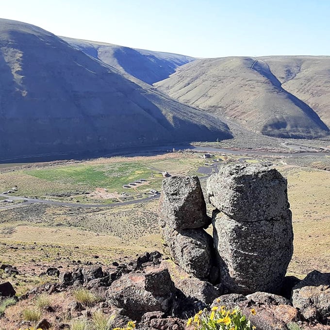Nature's sculpture garden high above the canyon floor – no admission fee, just the willingness to make the climb.