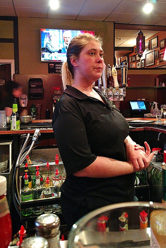 Friendly staff members who treat every guest like family, ensuring your dining experience exceeds all expectations.
