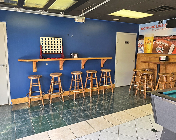 Connect Four and cold drinks—this corner offers entertainment beyond just the culinary kind, perfect for waiting out that pizza timer.