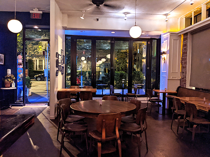 Where wooden tables have heard a thousand "mmms" and globe lights have witnessed countless first bites. Dinner theater of the most delicious kind.