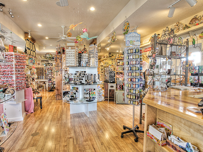 A gift shop where you can buy souvenirs to remember your meal—as if your expanded waistline wouldn't be reminder enough.