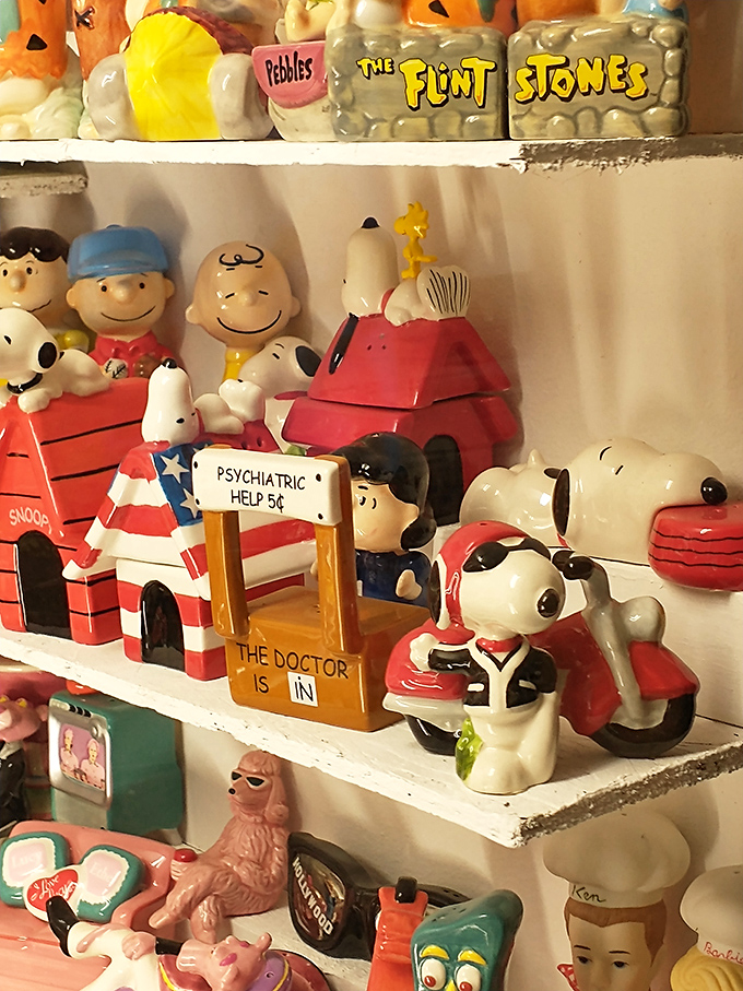 Good grief! The Peanuts gang takes a break from philosophical ponderings to help season your scrambled eggs. Lucy's psychiatric advice costs extra.