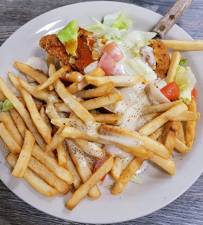 When Pittsburgh meets Ohio, magic happens – fries on salad never looked so right.