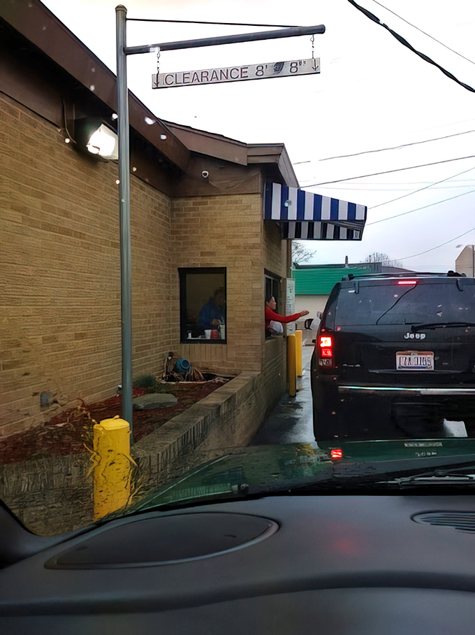 Drive-through convenience meets artisanal quality – because sometimes you need excellence without leaving your car seat.