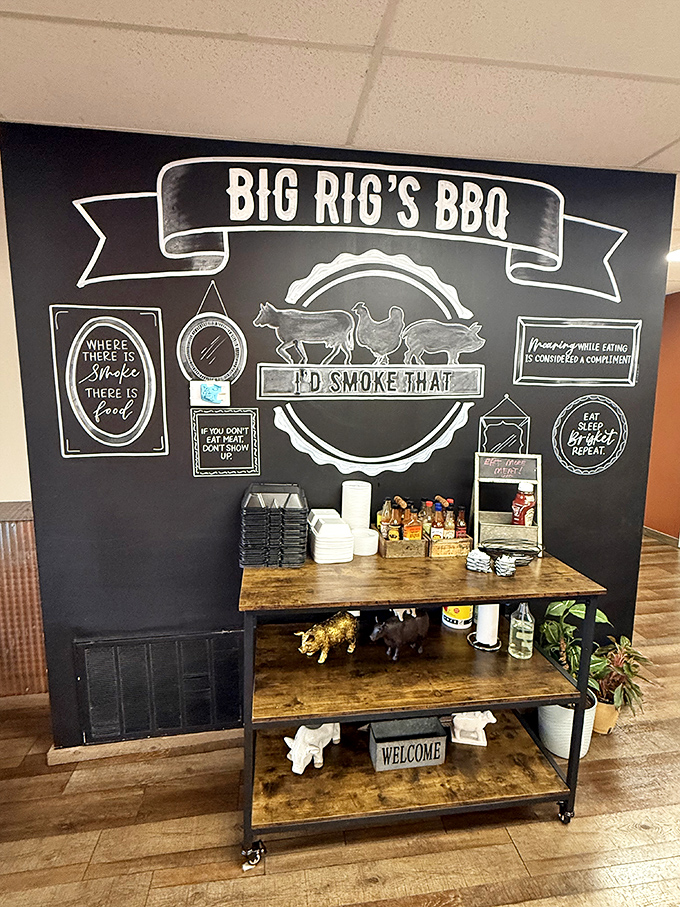 "I'd Smoke That" isn't just clever wall art—it's a philosophy. The chalkboard wall serves up wisdom with a side of humor.