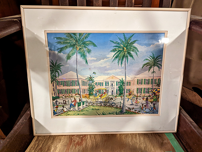 A tropical scene frozen in time – this framed artwork transports you to palm-lined streets where worries melt away like ice cream in July. 