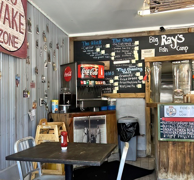 Simple pleasures in a simple space—this corner shows Big Ray's understands that great seafood needs no elaborate backdrop.