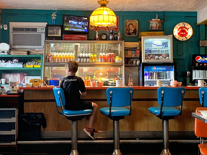 Counter seats: where solo diners become temporary members of the most exclusive breakfast club in Akron.