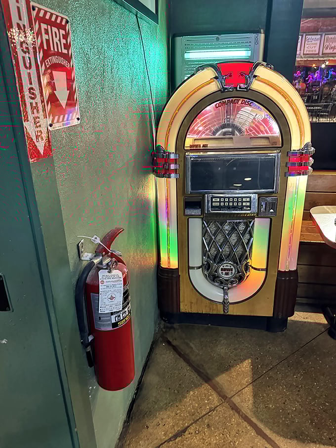 This jukebox has probably played more blues classics than anywhere else on Beale—the perfect soundtrack for serious eating.