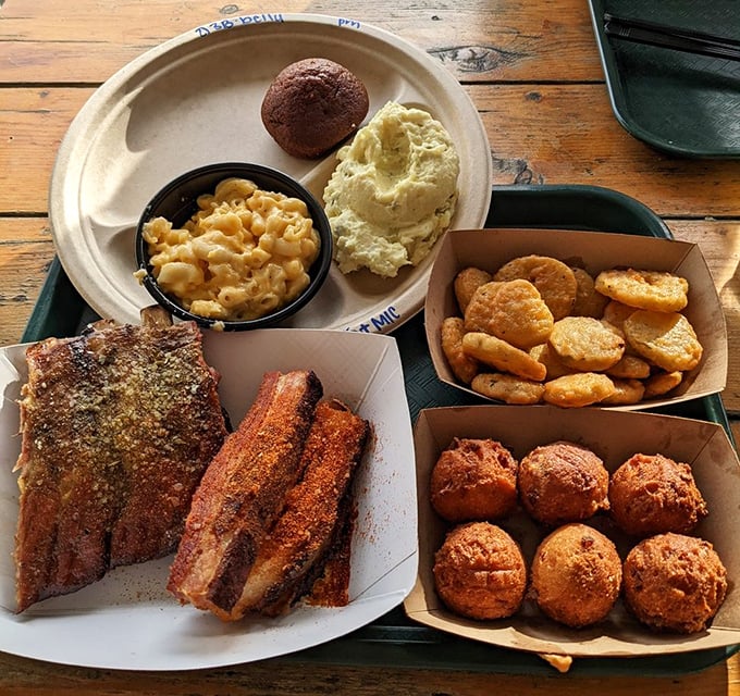 A tray of smoky delights with all the fixings. This isn't just lunch—it's a commitment to excellence and a nap afterward.